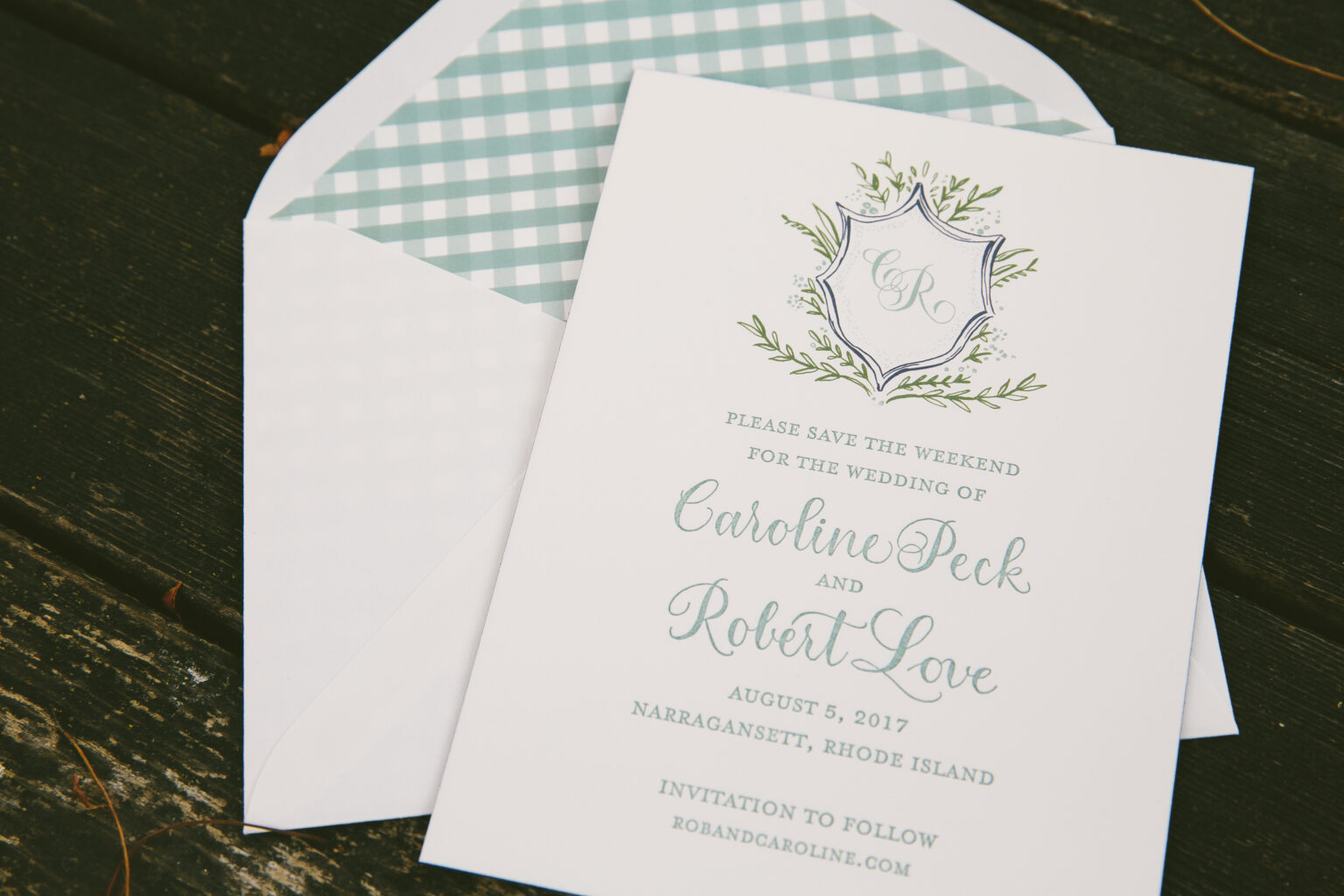 hand calligraphy wedding invitations with custom monogram - Bella Figura