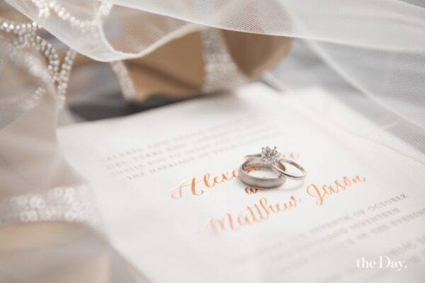 Bella Figura Real Wedding: Timeless wedding invitations fit for a New ...